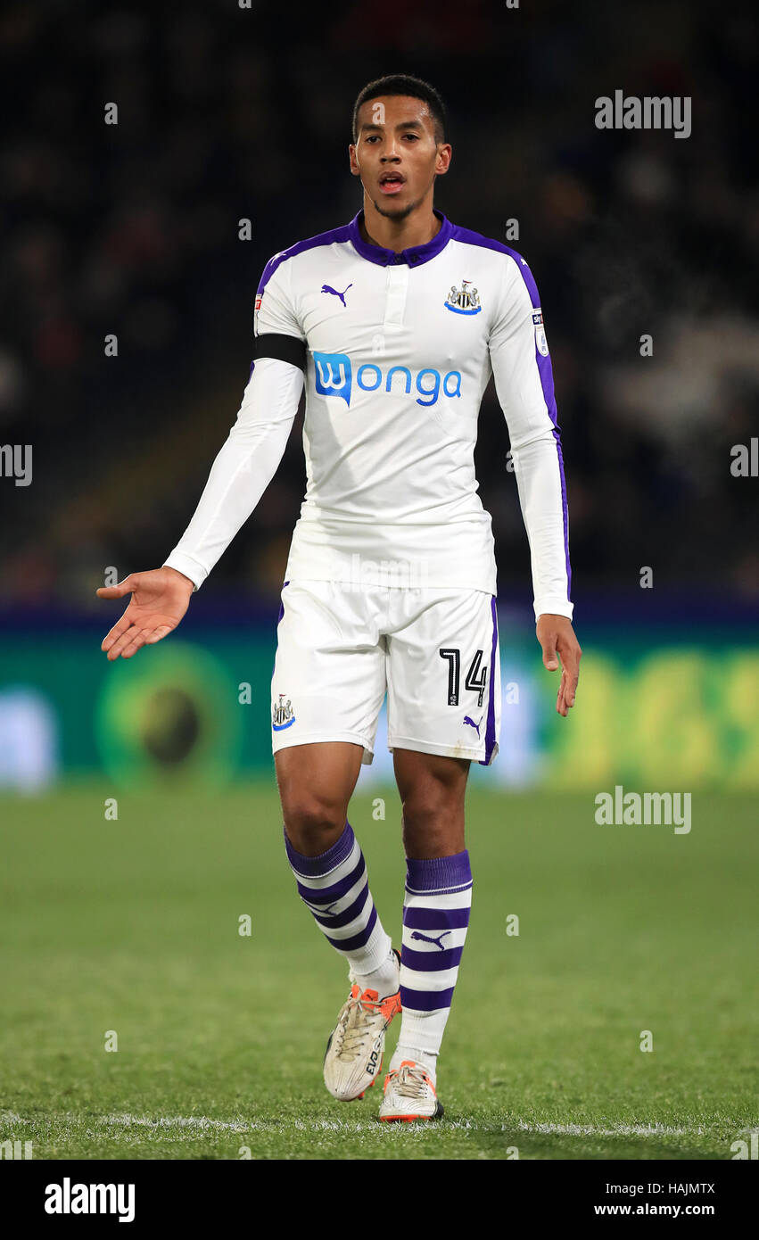 Newcastle United's Isaac Hayden Stock Photo - Alamy