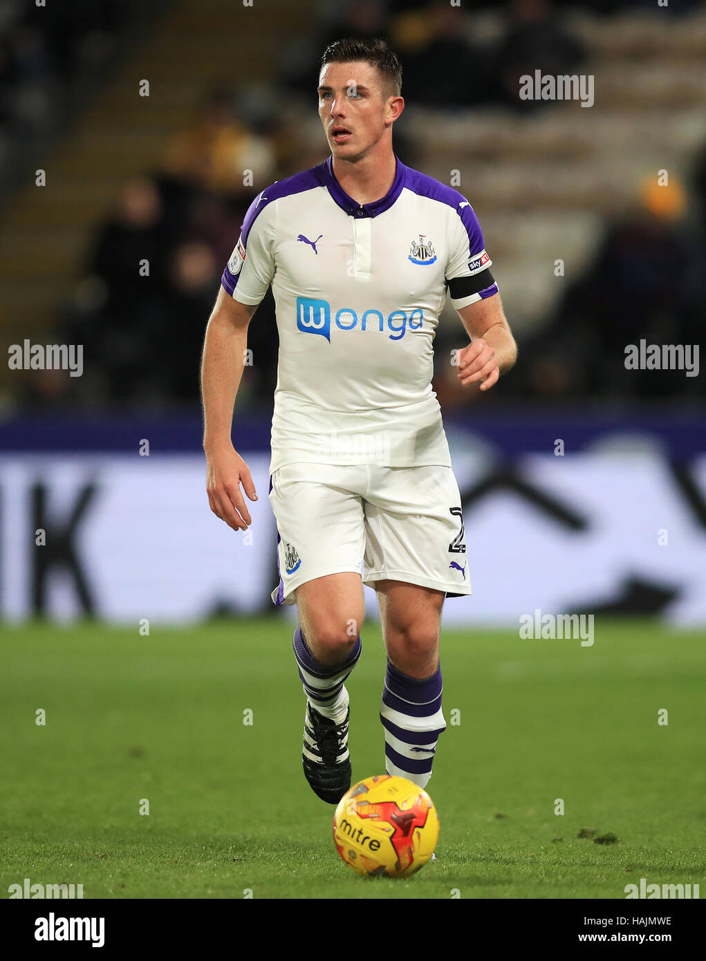 Newcastle United's Ciaran Clark Stock Photo - Alamy