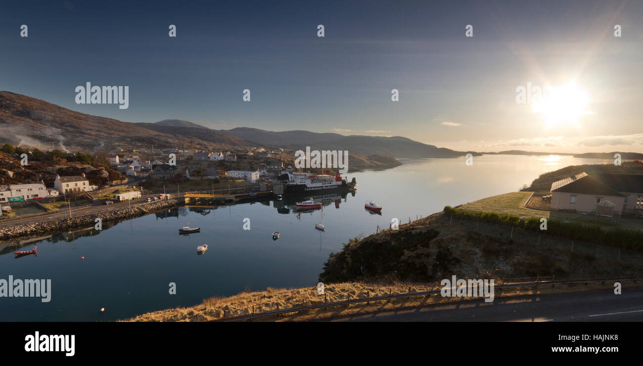 Ferry at Tarbert, Isle of Harris Stock Photo - Alamy