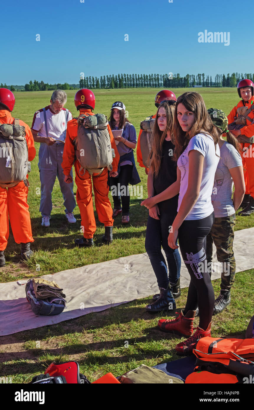 Parachutists - 2015.Parachutists in airfield Stock Photo - Alamy