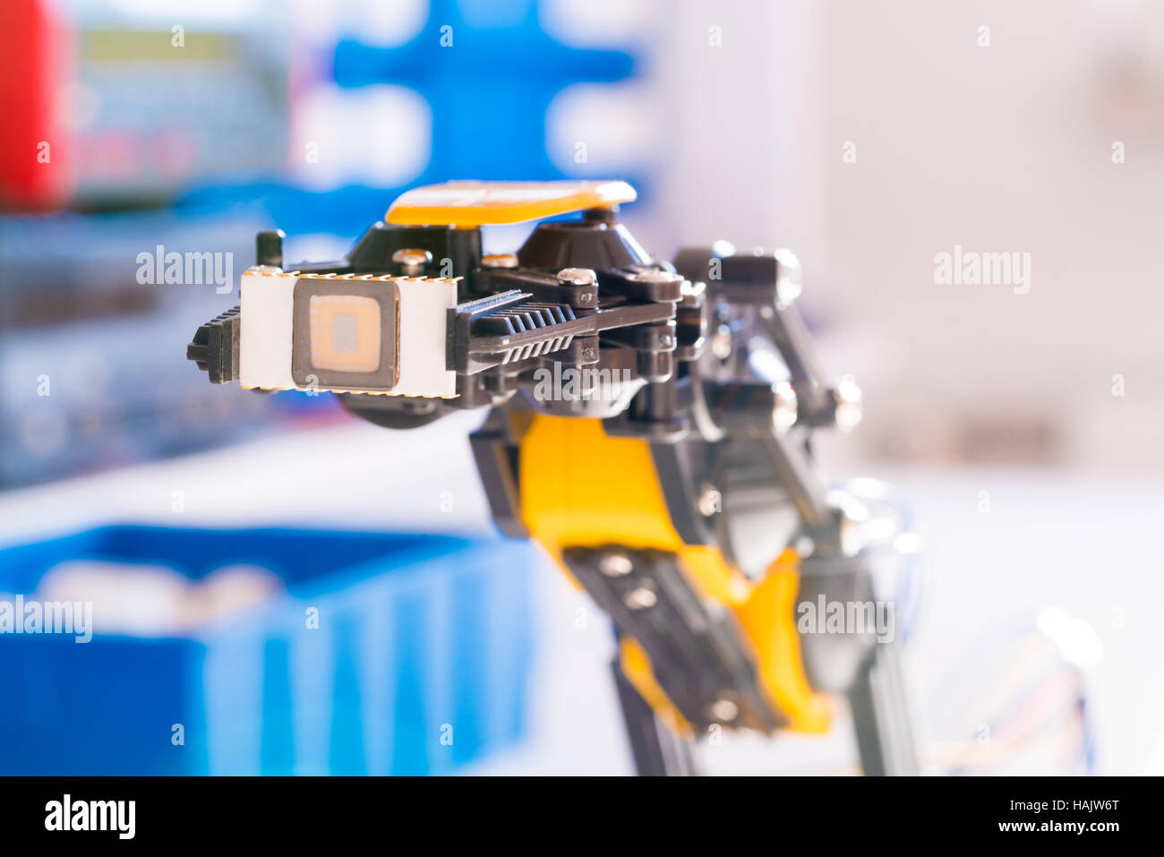 Ic chip hi-res stock photography and images - Alamy