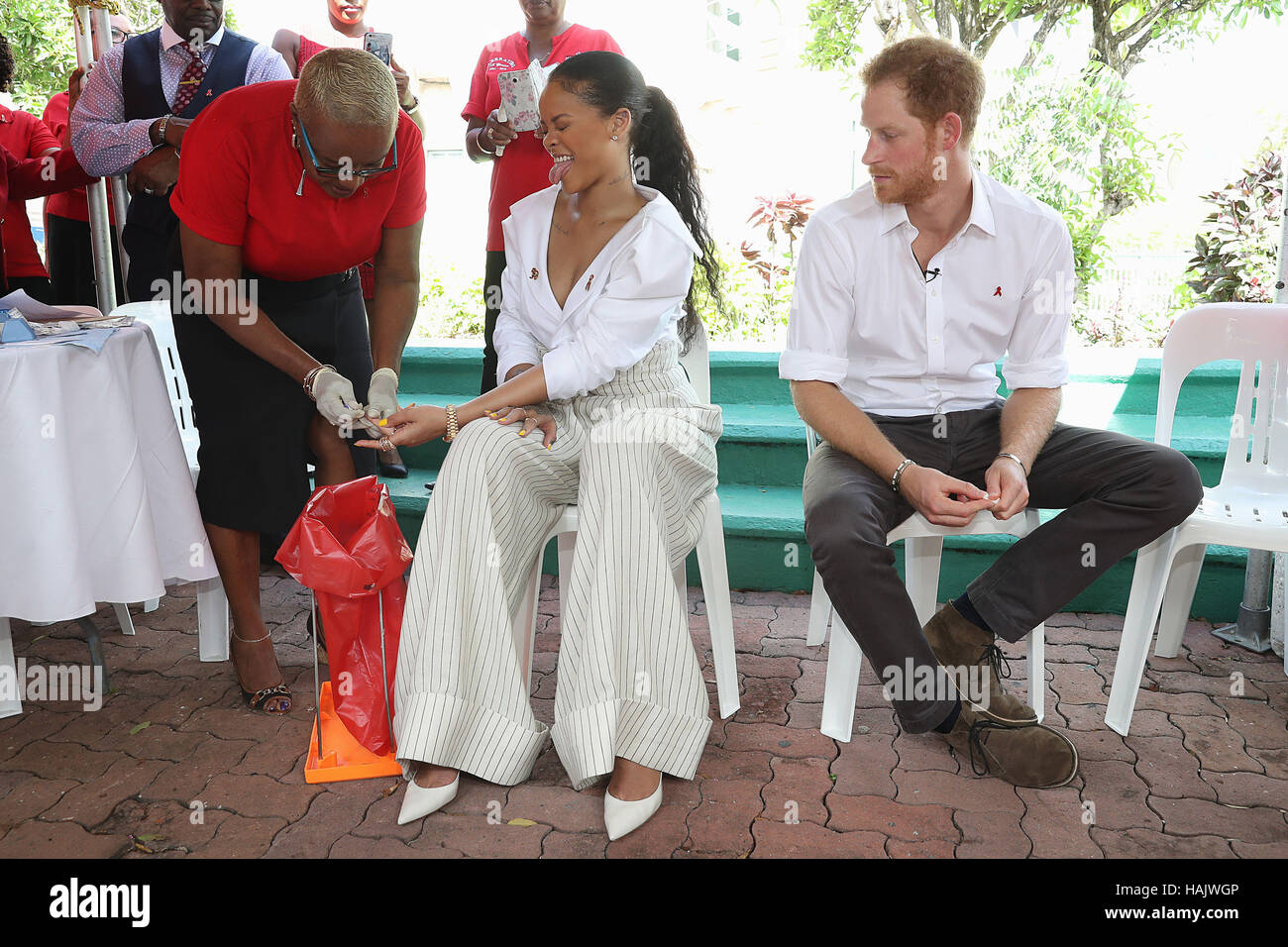 Live aids hi-res stock photography and images - Alamy