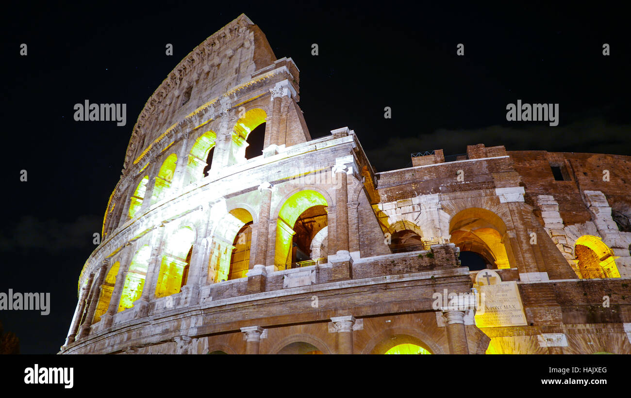 Night tour in colosseum hi-res stock photography and images - Alamy