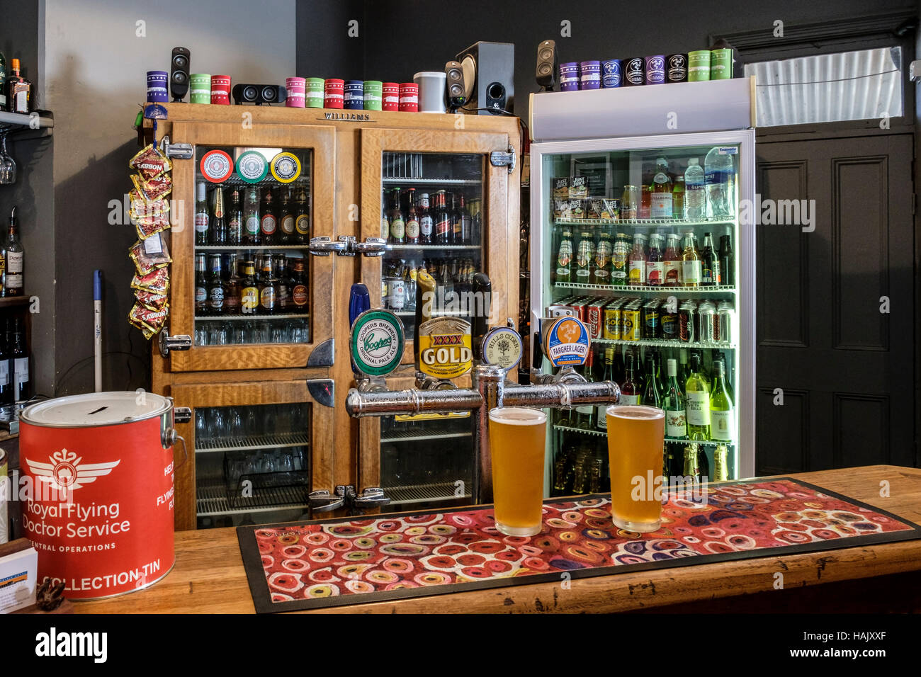 Australian beer taps hi-res stock photography and images - Alamy