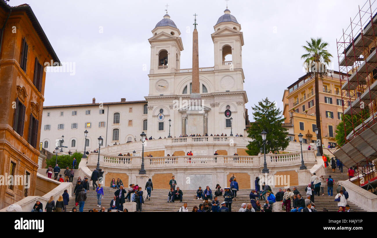 The Spanish Square in Rome with the fanmous landmark of Spanish Steps ...