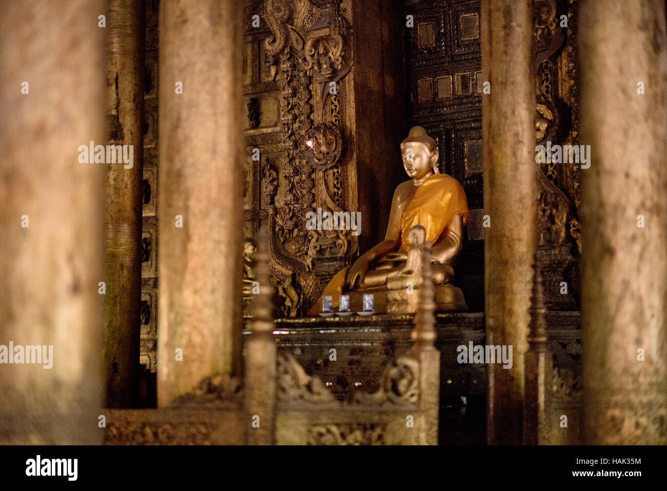 King thibaw min hi-res stock photography and images - Alamy