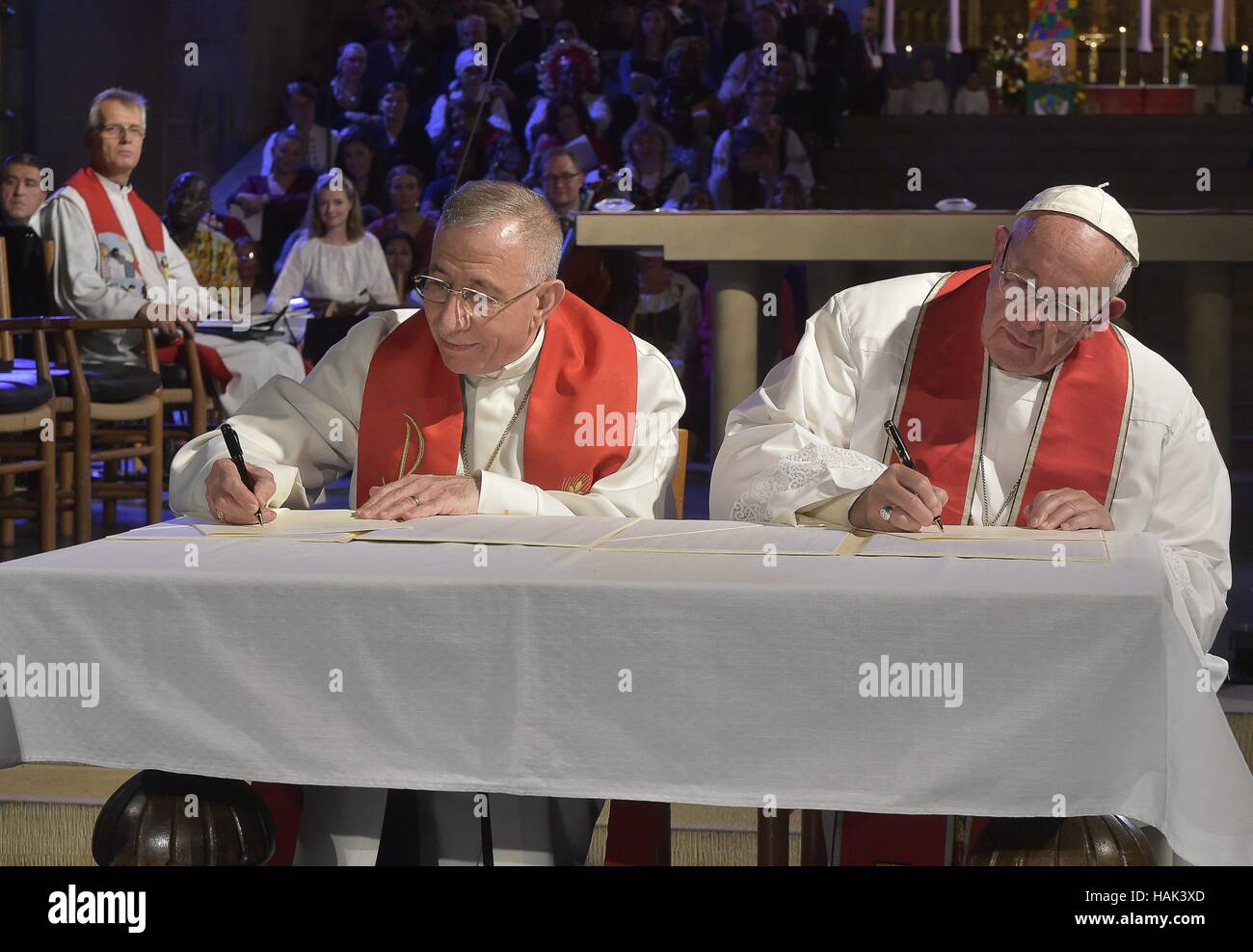Pope Francis, during an ecumenical prayer at Lund's Lutheran Cathedral ...