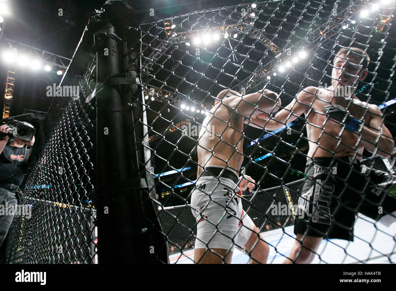 Tv kenny hi-res stock photography and images - Alamy