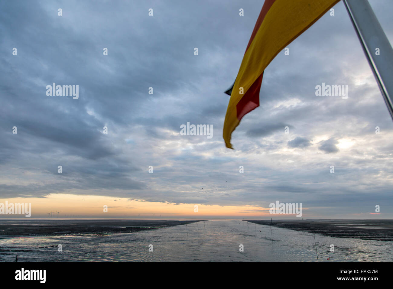 Tideland, mudflats, Wadden sea, German North sea coast, between the ...