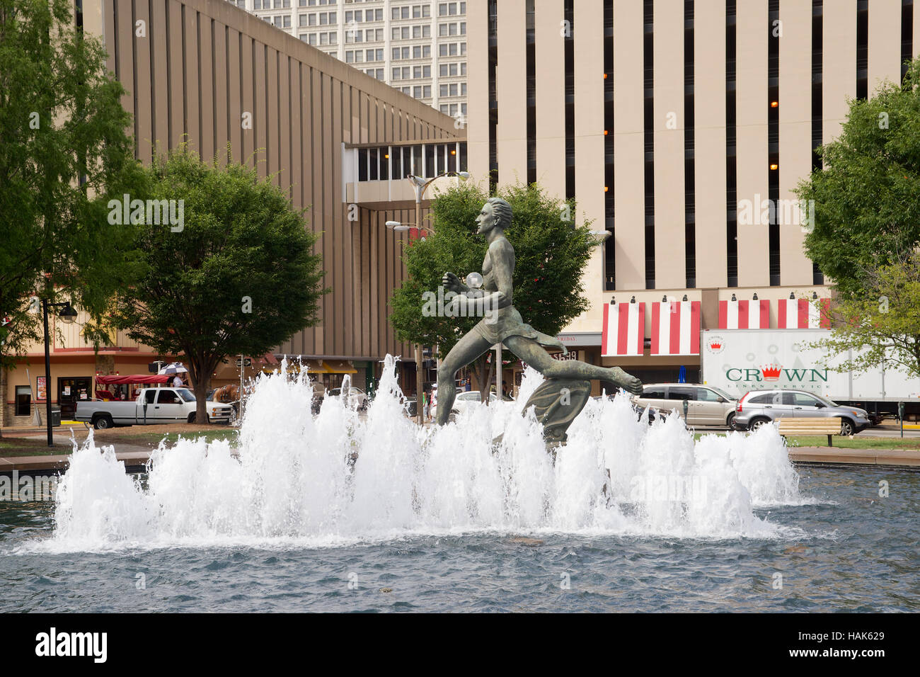 Running Man statue at Keiner Plaza, St. Louis, Missouri, USA Stock ...