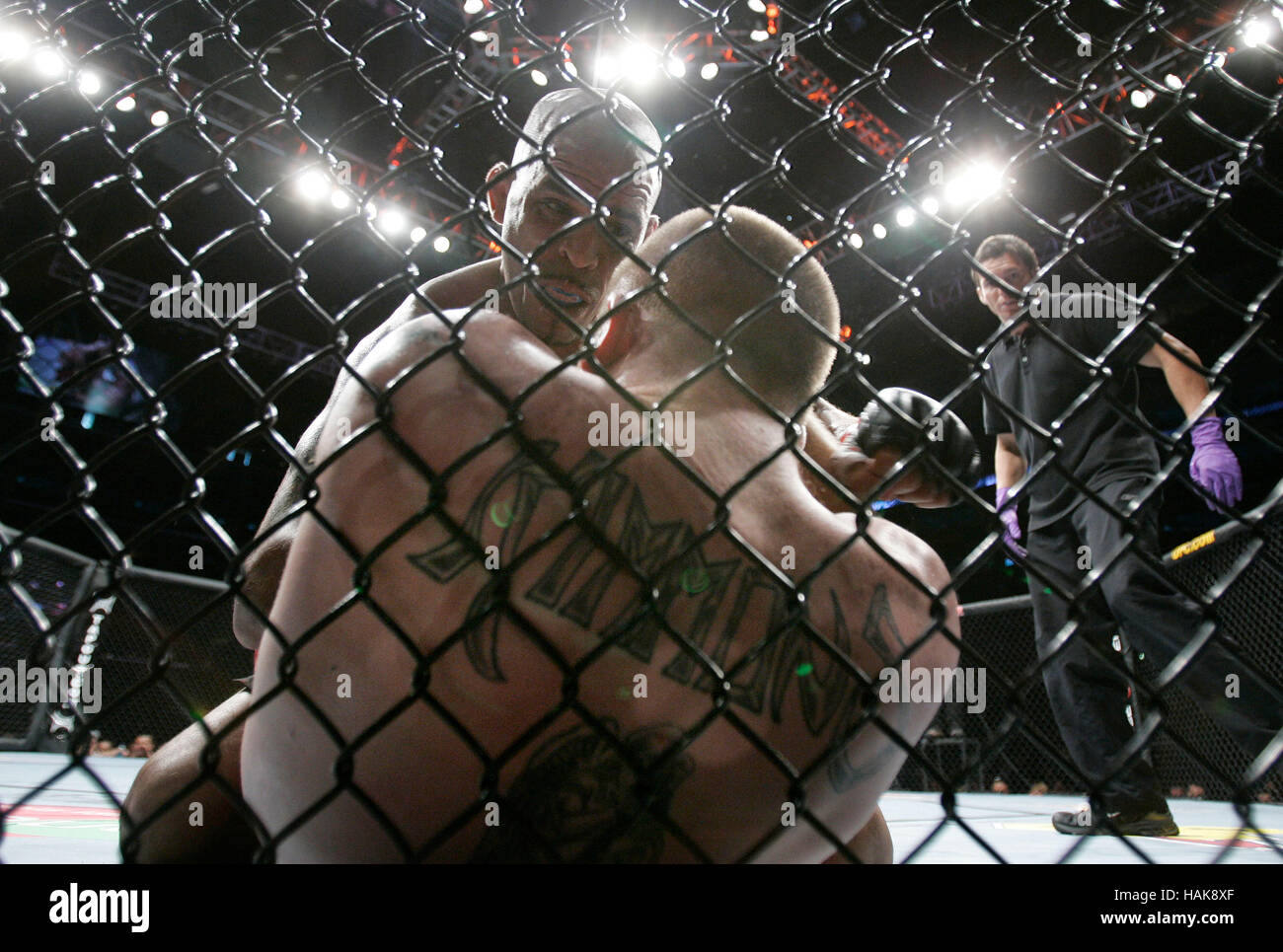 Jorge Rivera, top, fights Rob Kimmons at UFC 104 at the Staples Center ...
