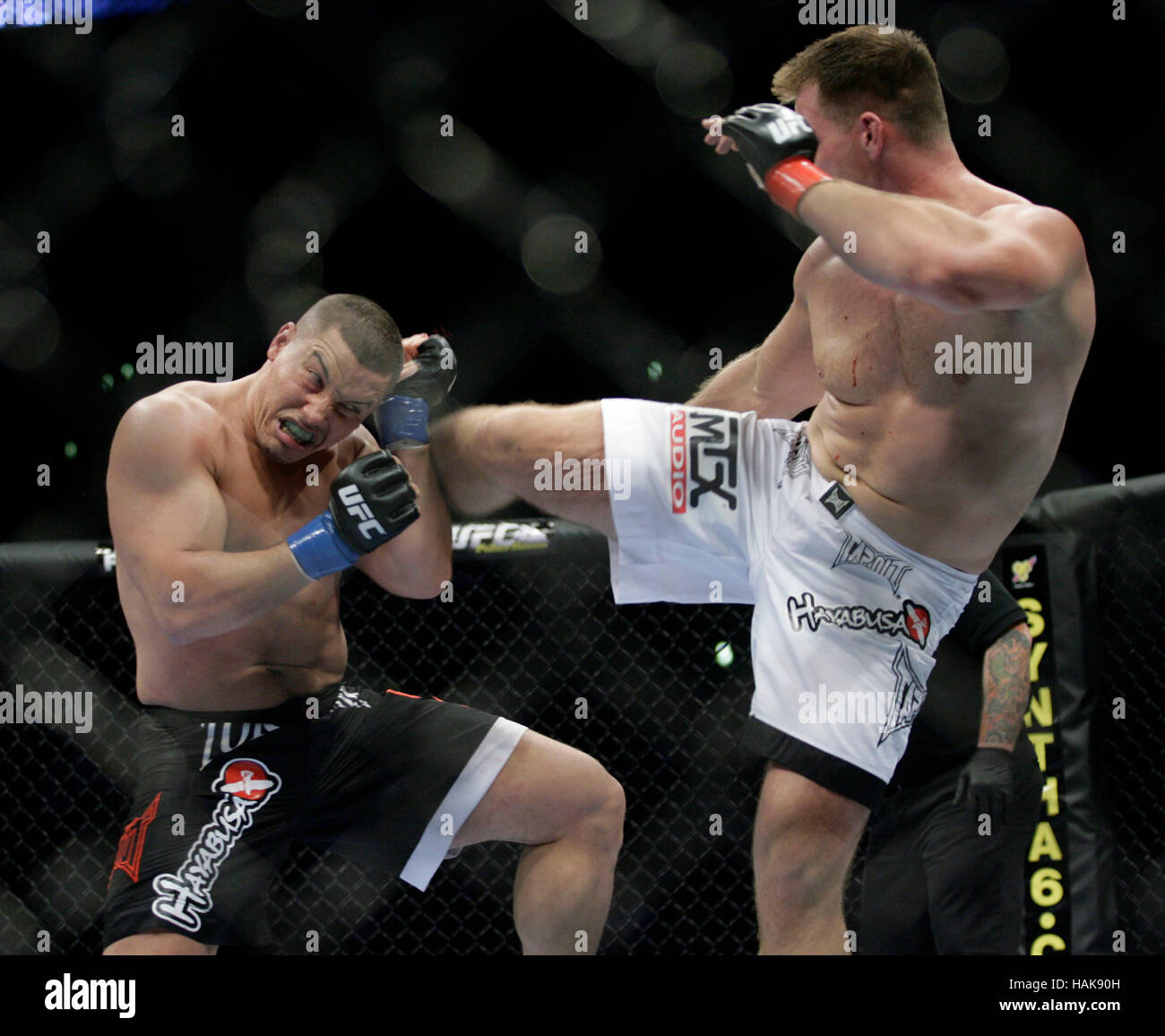 Pat Barry, left, fights Antoni Hardonk at UFC 104 at the Staples Center ...
