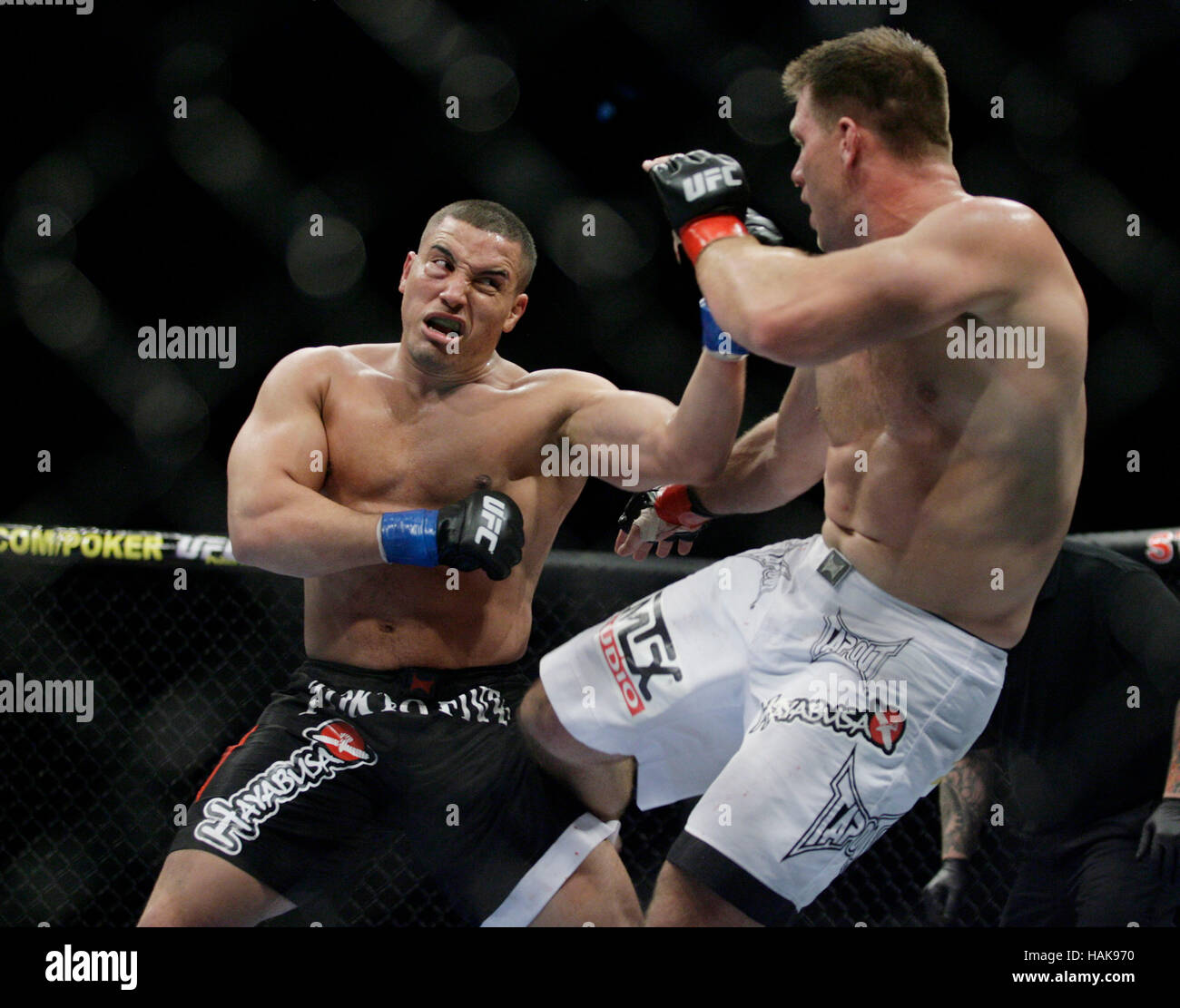 Pat Barry, left, fights Antoni Hardonk at UFC 104 at the Staples Center ...
