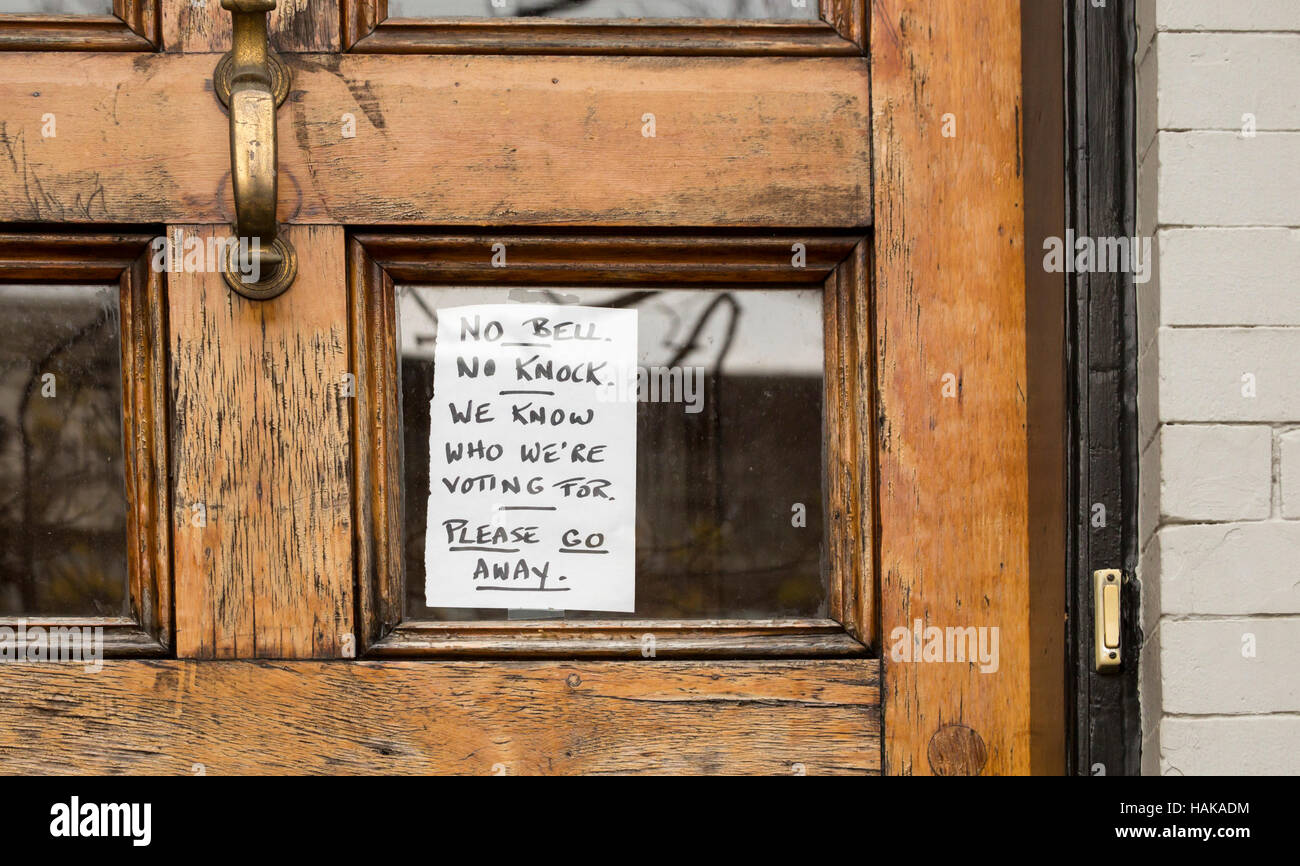 Washington, DC - A note on a Capitol Hill door around the time of the ...
