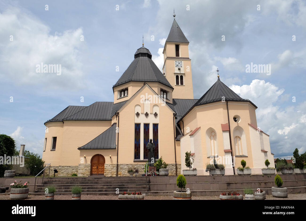 Holy trinity temple hi-res stock photography and images - Alamy