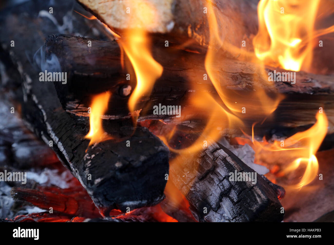 Fire flame hi-res stock photography and images - Alamy