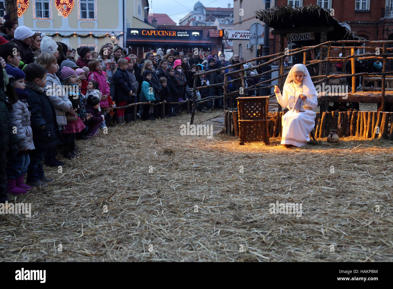 Live Christmas nativity scene in Zagreb, Croatia Stock Photo - Alamy