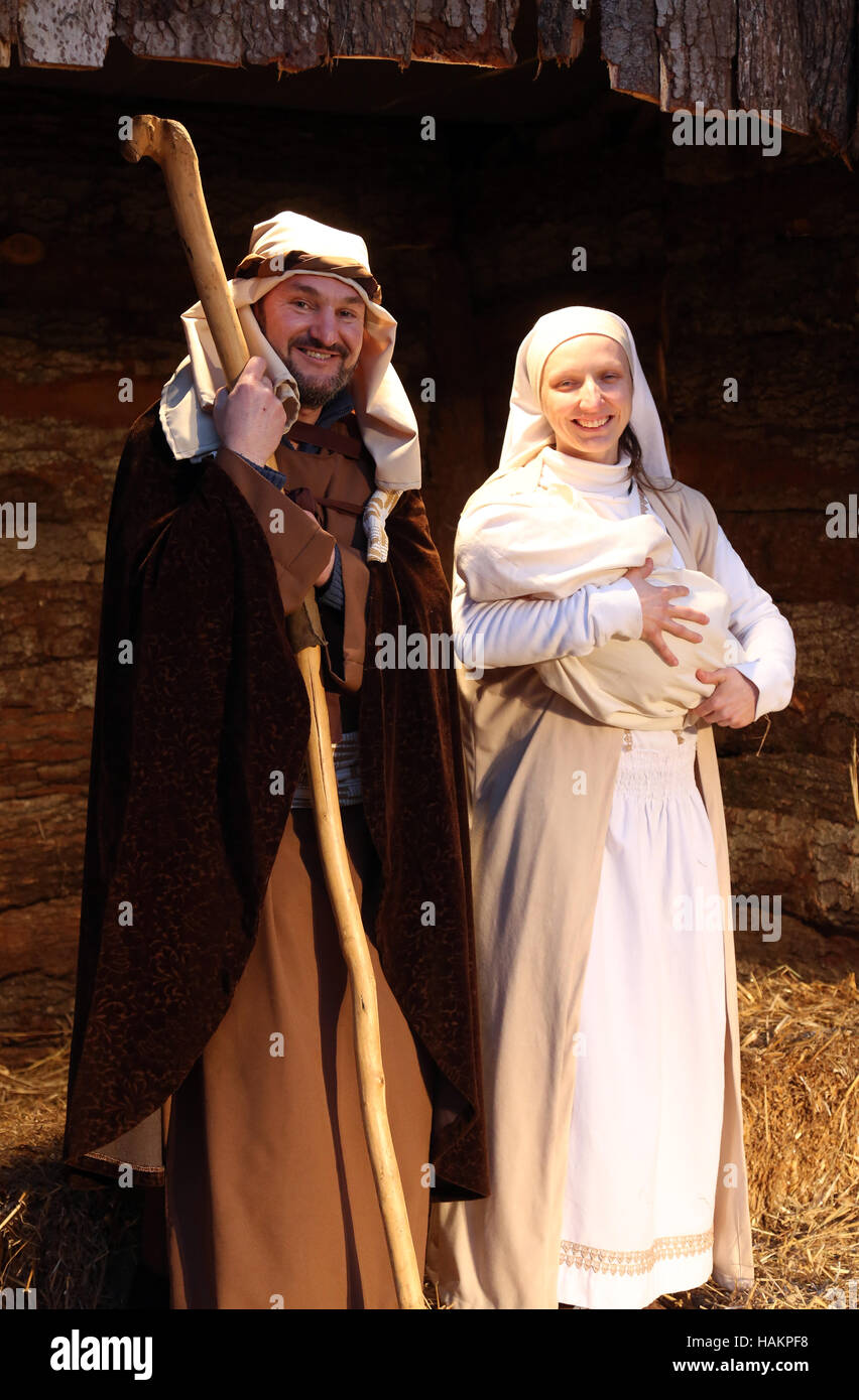 Live Christmas nativity scene in Zagreb, Croatia Stock Photo - Alamy