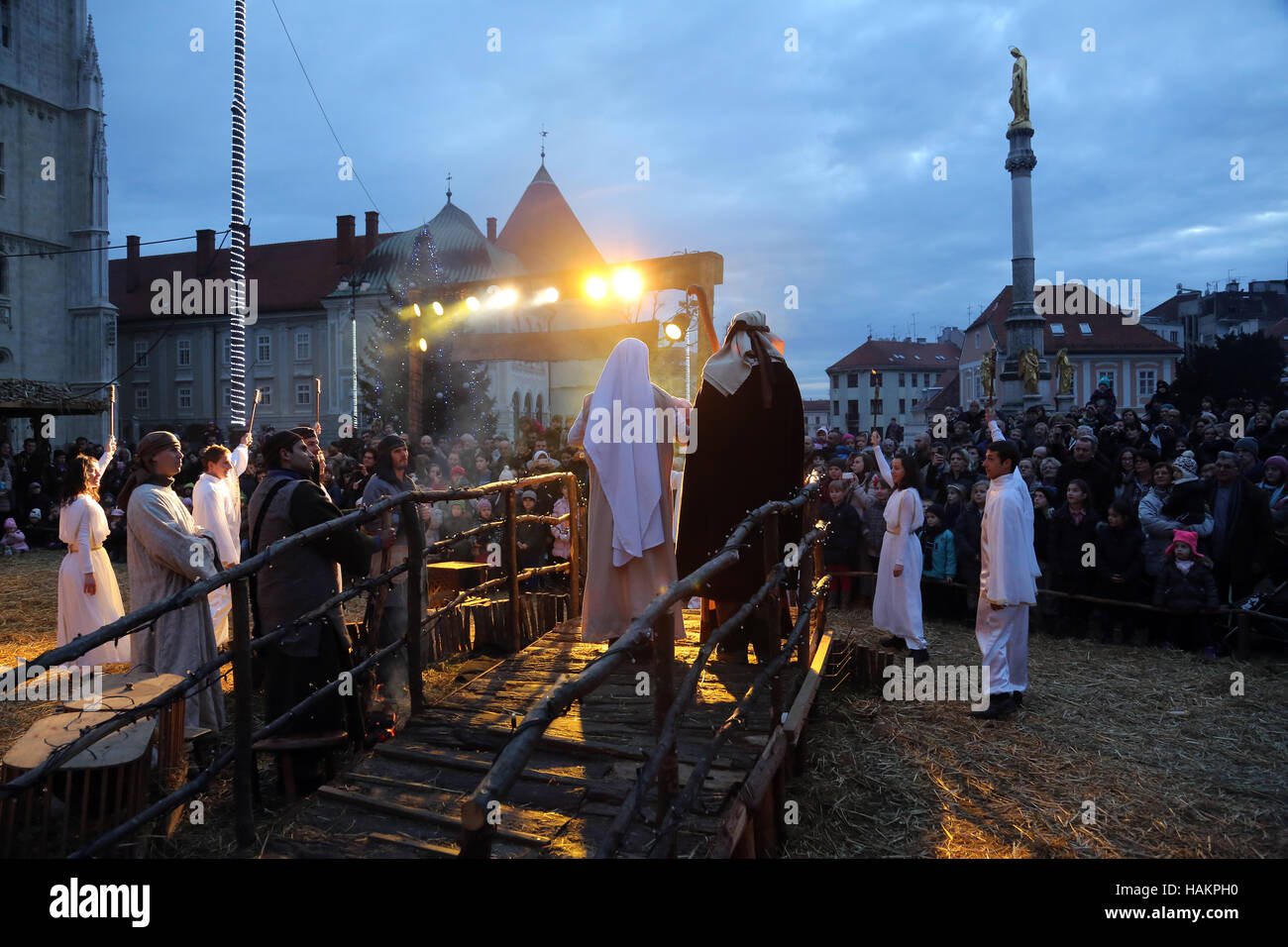 Live Christmas nativity scene in Zagreb, Croatia Stock Photo - Alamy