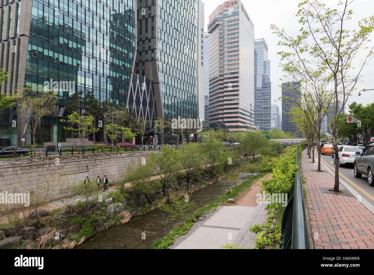 Cheonggyecheon park, seoul hi-res stock photography and images - Alamy