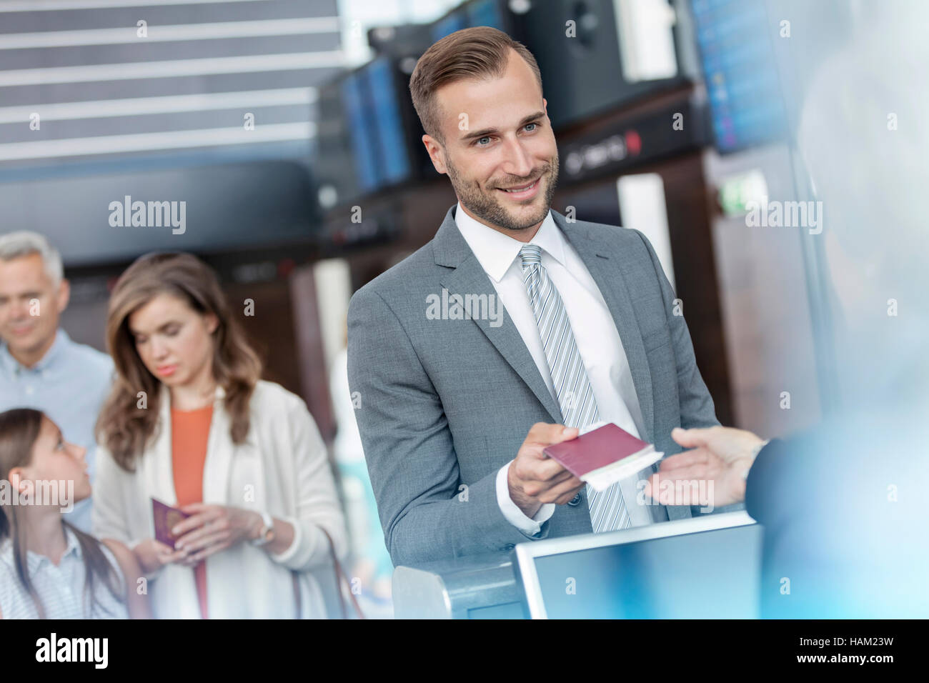 Customer service airport hi-res stock photography and images - Alamy