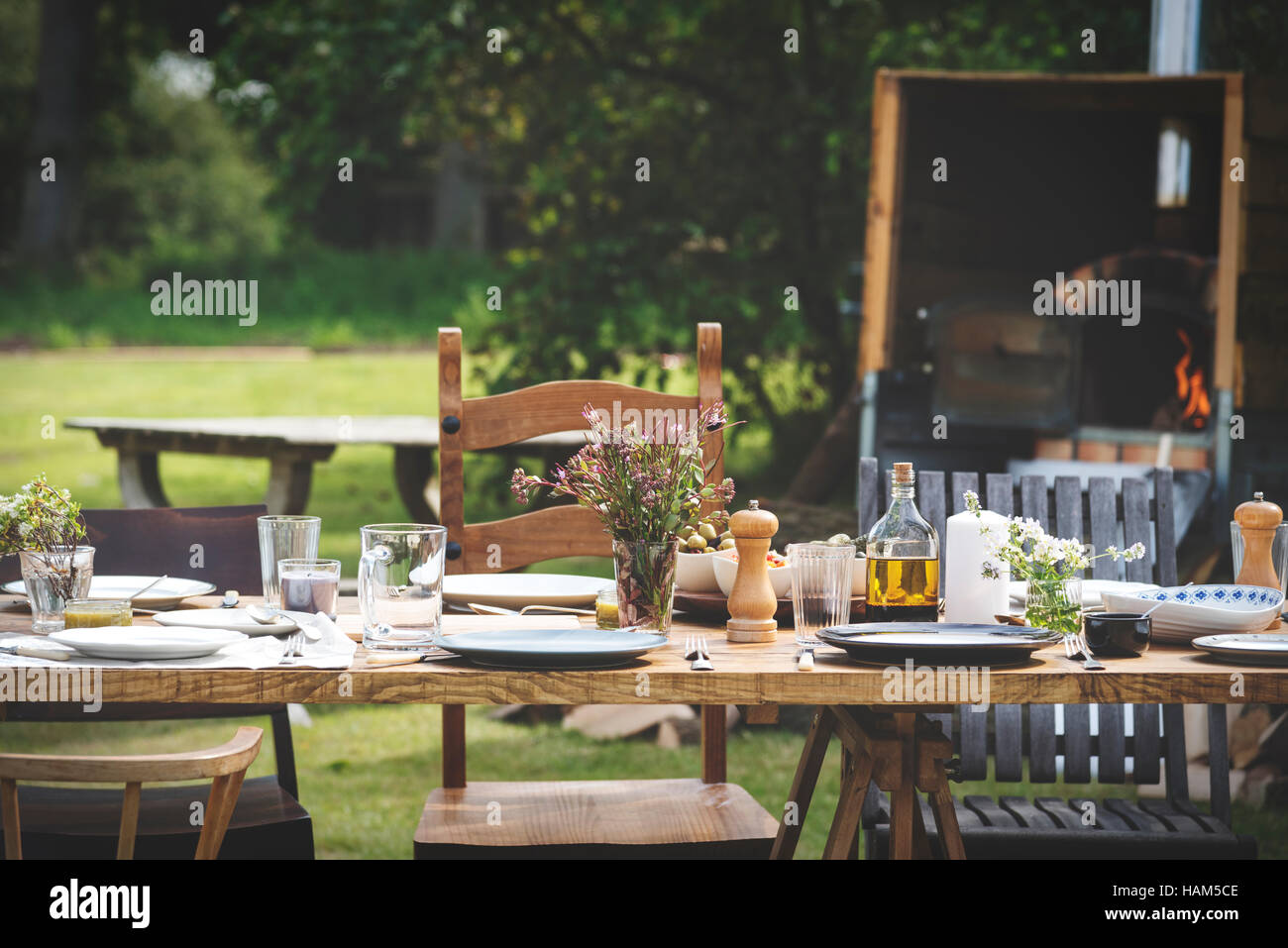 Table Dishware Decor Dinner Concept Stock Photo - Alamy