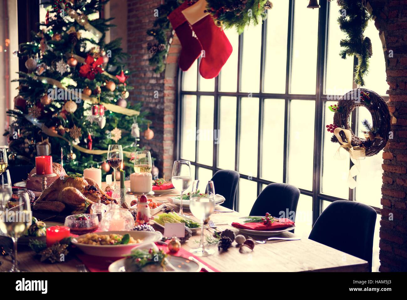 Christmas Family Dinner Table Concept Stock Photo - Alamy