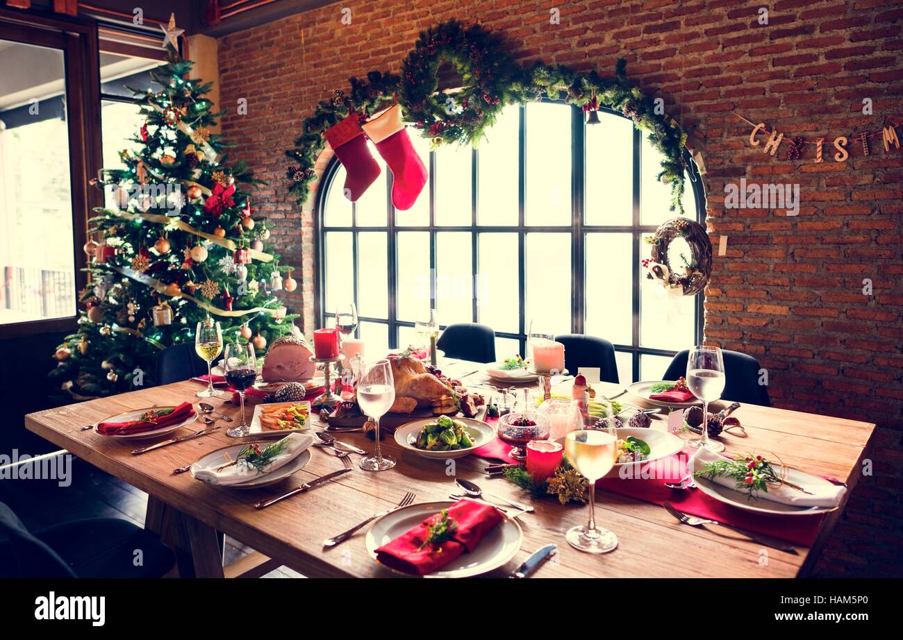 Christmas Family Dinner Table Concept Stock Photo - Alamy