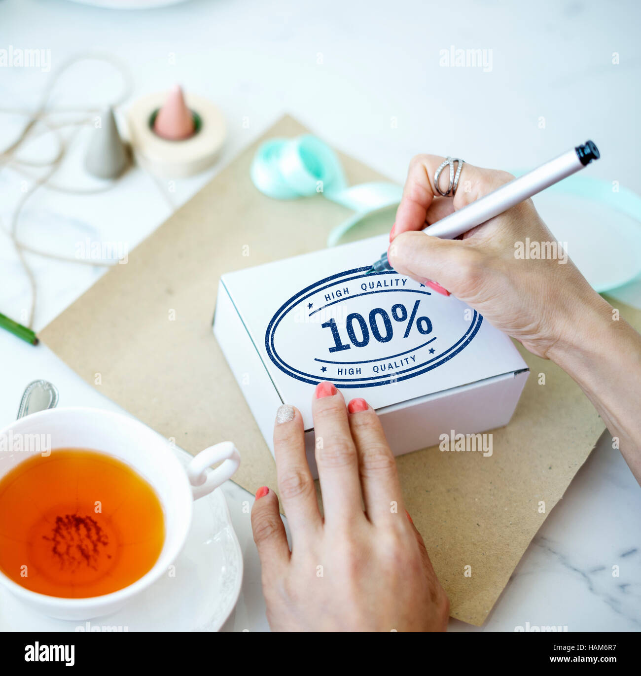 100% Approved Exclusive Guarantee Product Concept Stock Photo - Alamy