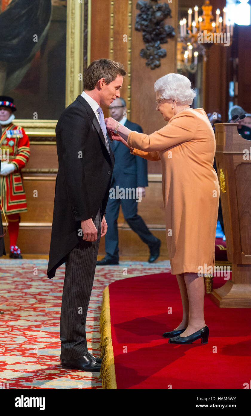 Is Made Obe Queen Elizabeth Ii Investiture Ceremony Windsor Castle High ...