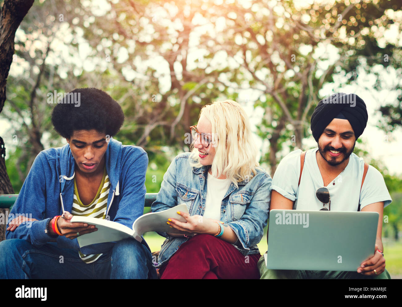 College Students Teamwork Brainstorming Concept Stock Photo - Alamy