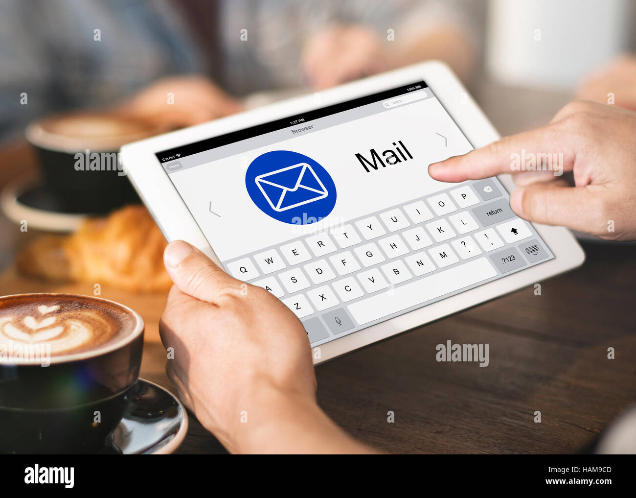 Webmail icon hi-res stock photography and images - Alamy