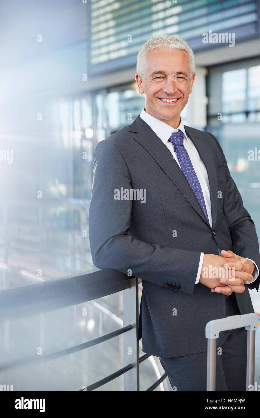 Confident traveler portrait hi-res stock photography and images - Alamy