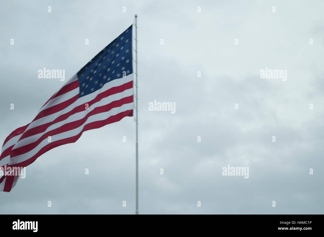 Large american flag hi-res stock photography and images - Alamy