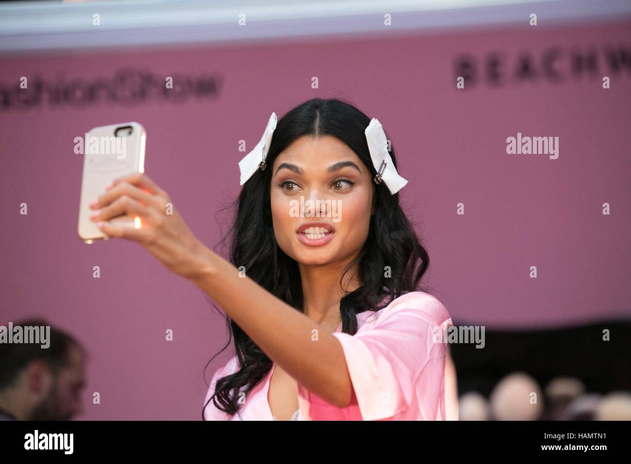 Victorias secret model launch hi-res stock photography and images - Alamy