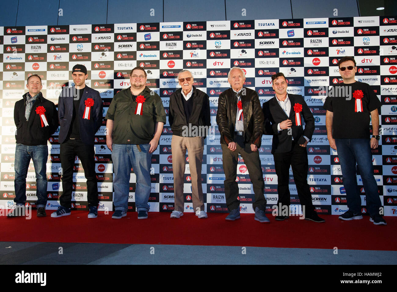Tokyo, Japan. 2nd Dec, 2016. (L to R) Actors Billy Boyd, Matthew Lewis ...