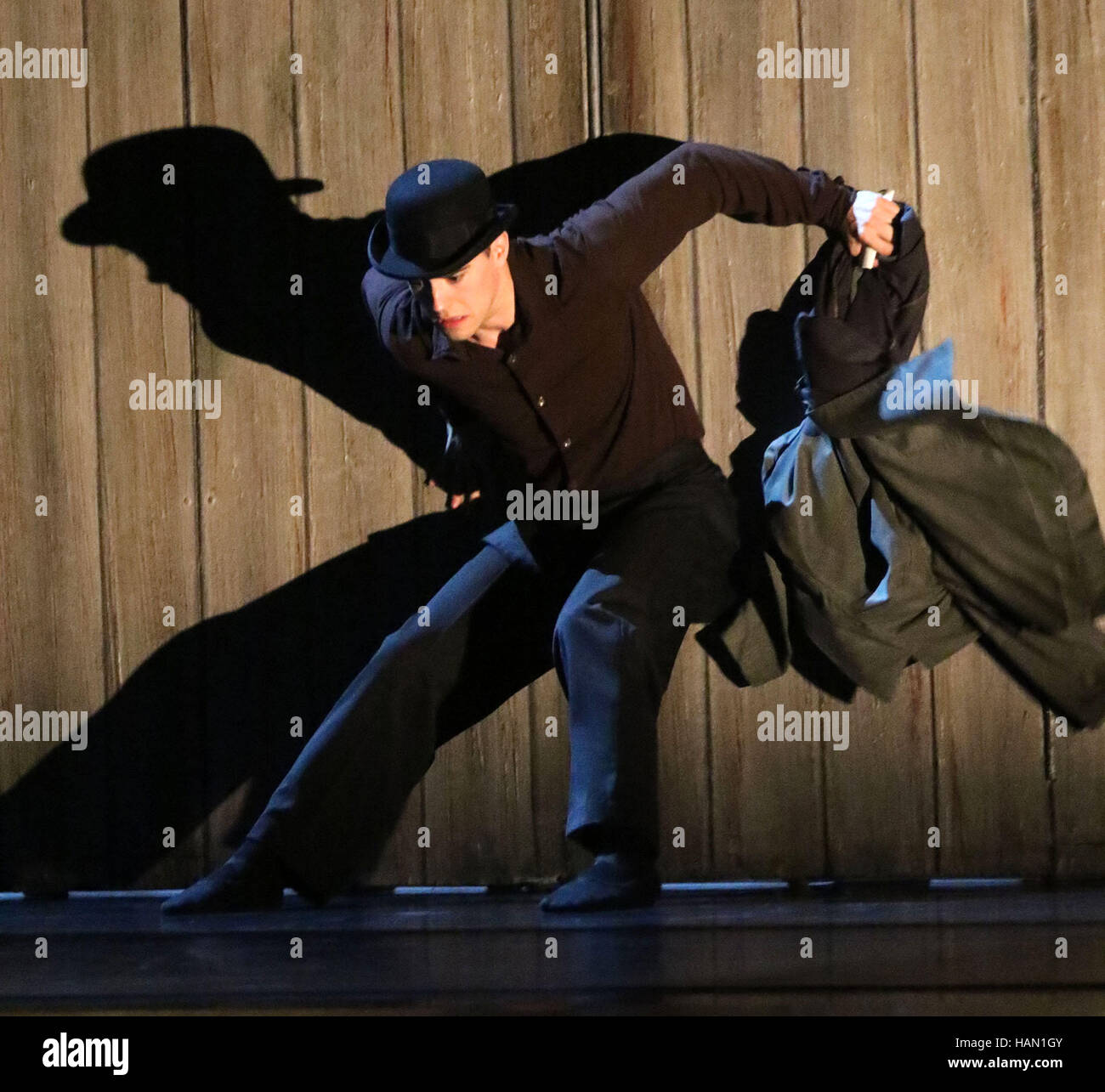 New York, USA. 2nd Dec, 2016. Dancers from the Alvin Ailey American ...