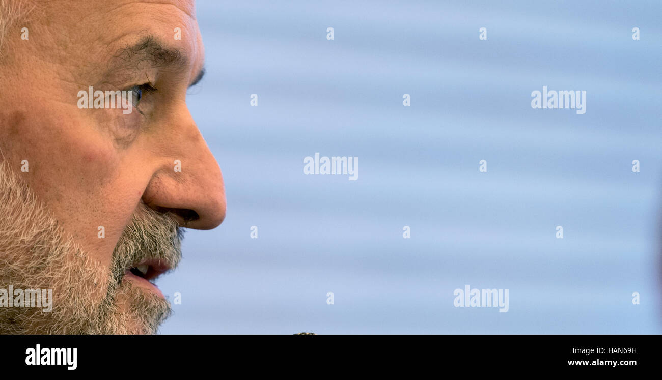 Student council president hi-res stock photography and images - Alamy