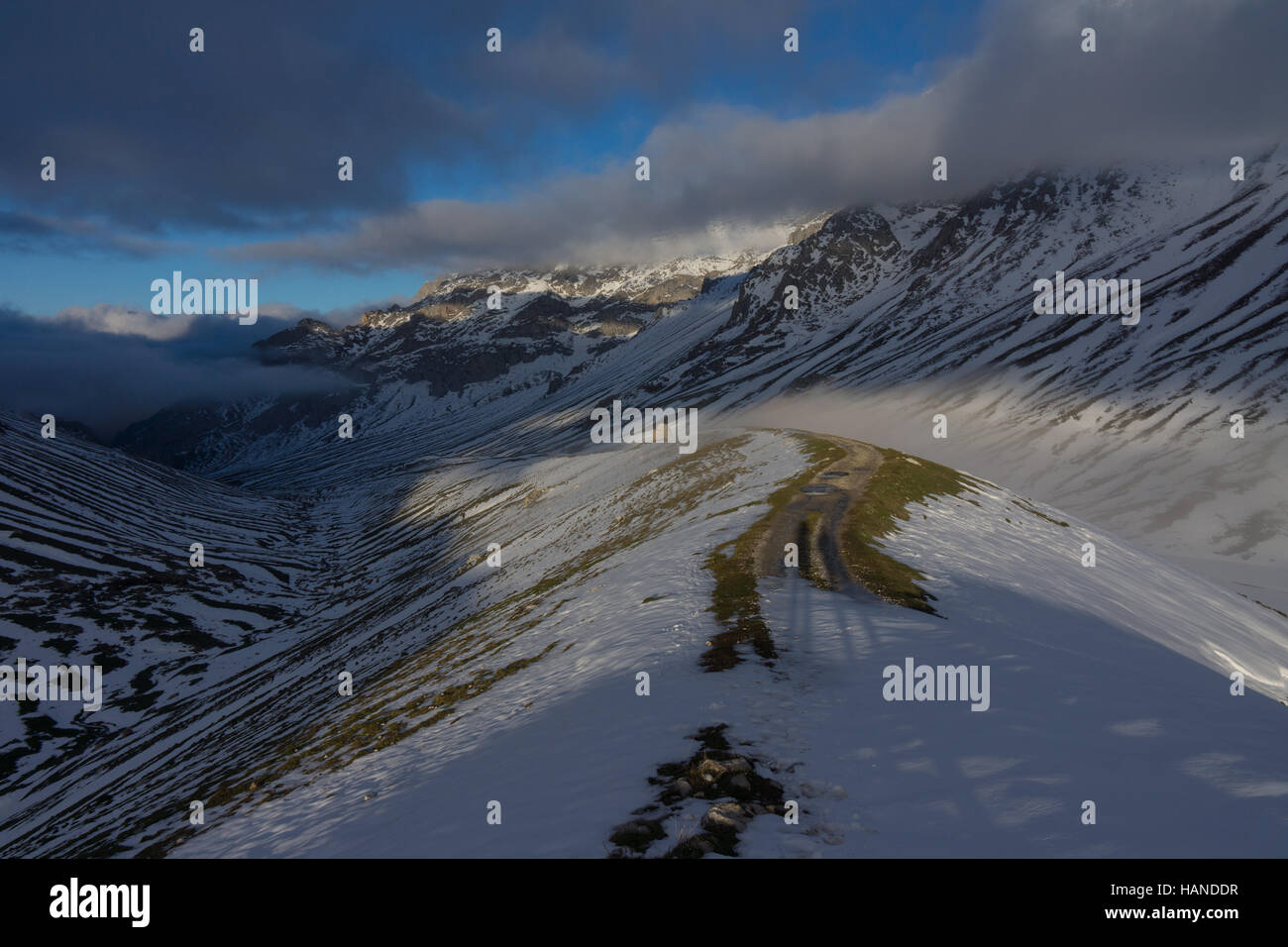 Glacial moraine ridge in winter,Picos de Europa Stock Photo - Alamy