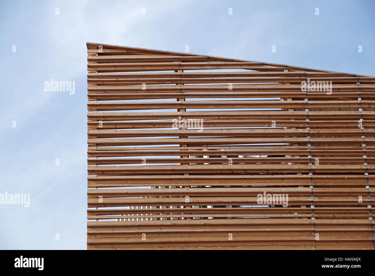 wooden facade modern perspective Stock Photo - Alamy
