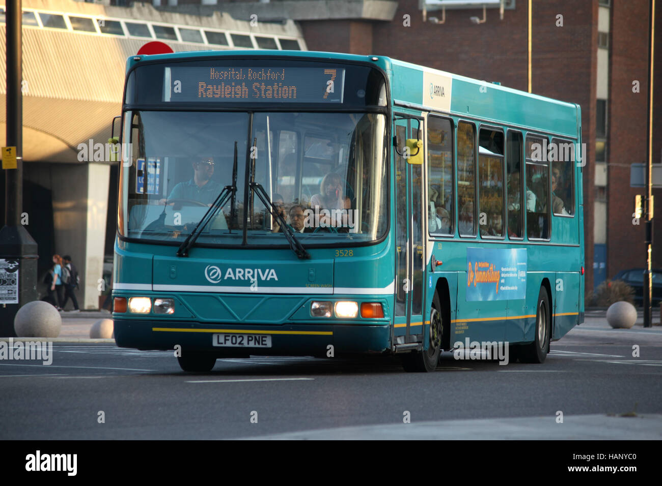 Single Decker Arriva Bus Bus High Resolution Stock Photography and Images - Alamy