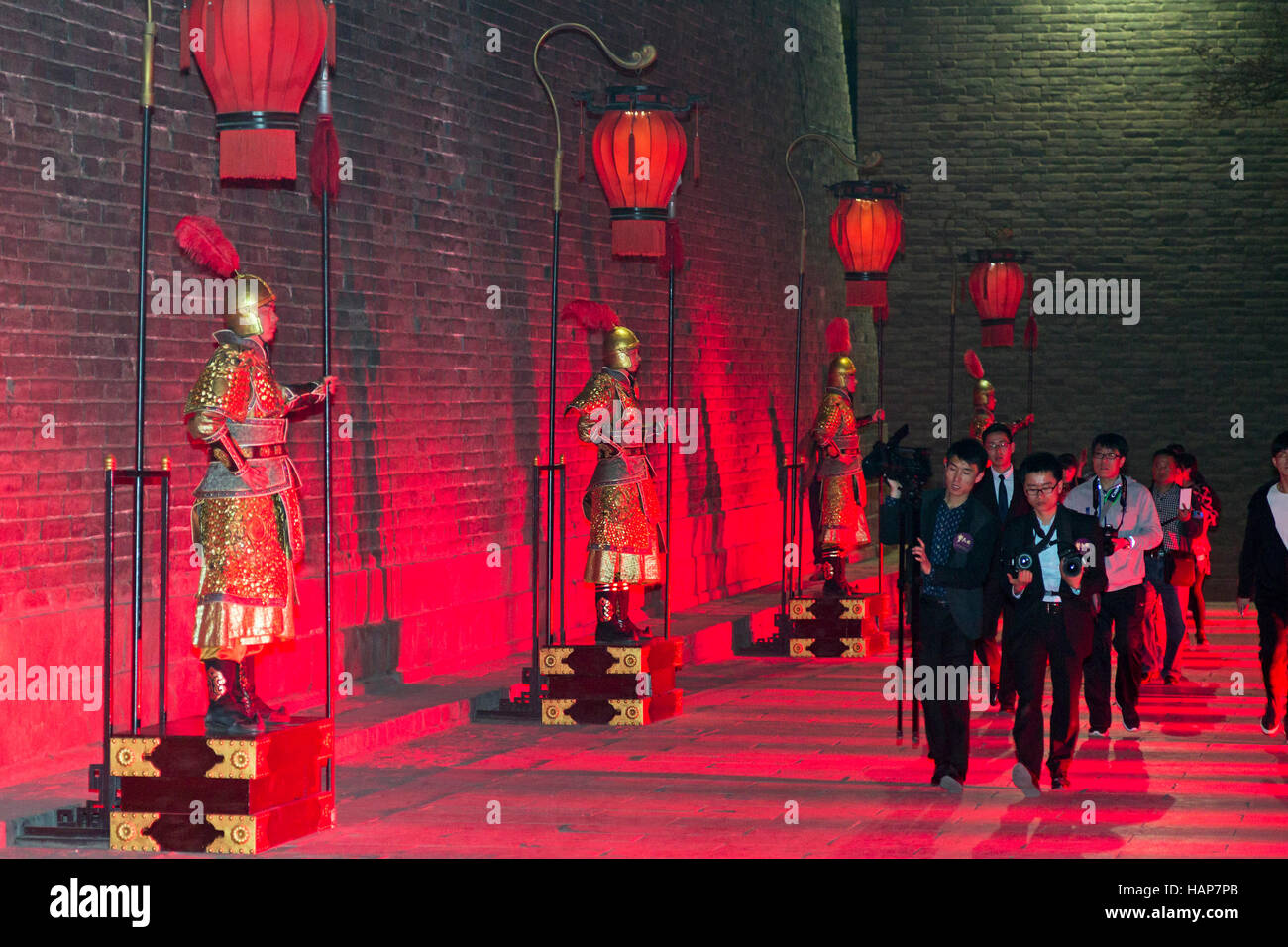 Performers at Chinese cultural show, Xian, China Stock Photo - Alamy