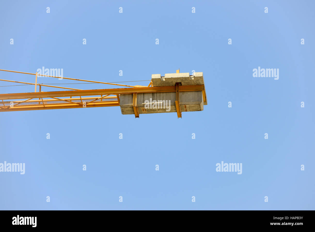 Crane counterweight hi-res stock photography and images - Alamy