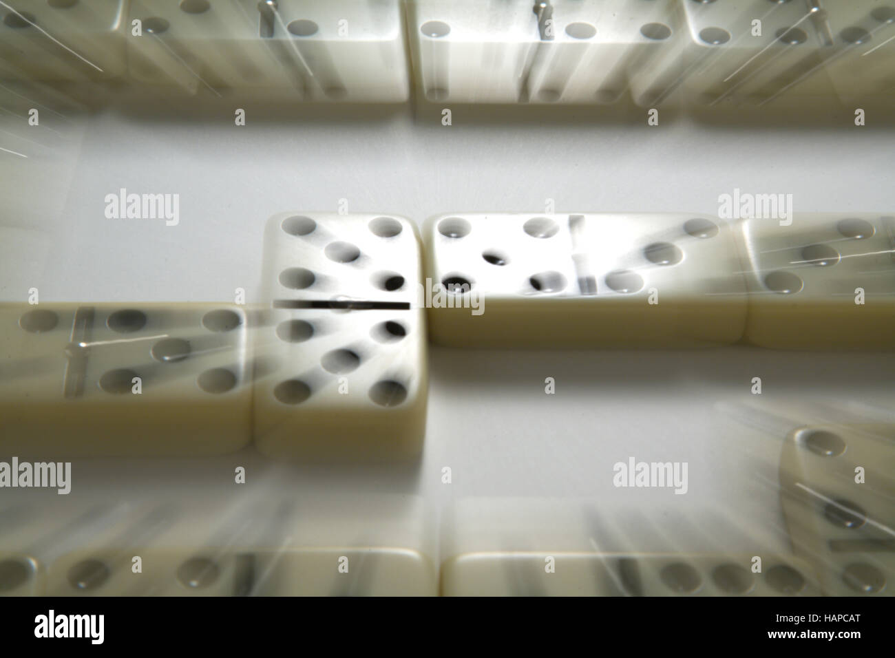 Domino spielen hi-res stock photography and images - Alamy
