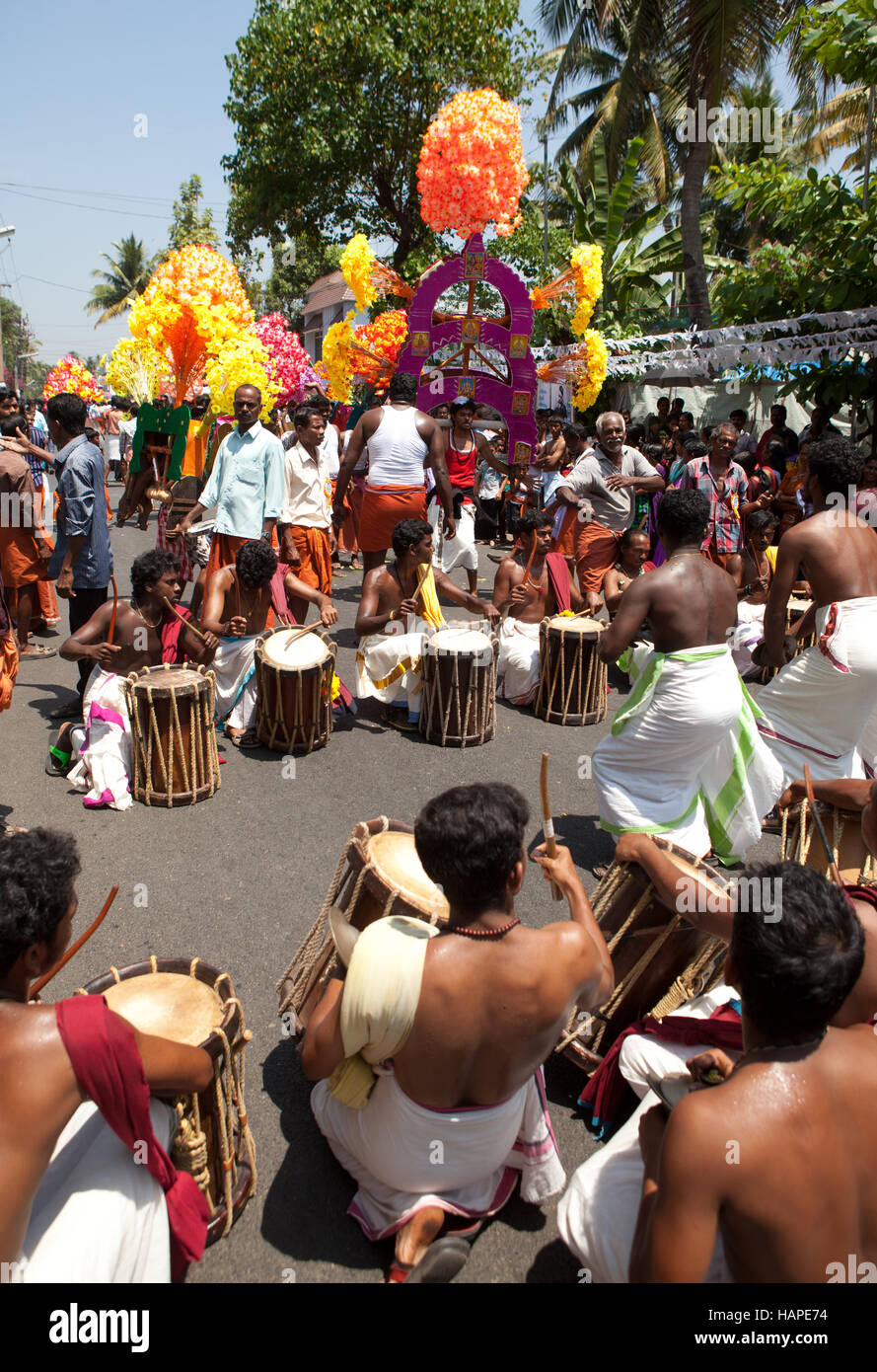 Kavady hi-res stock photography and images - Alamy