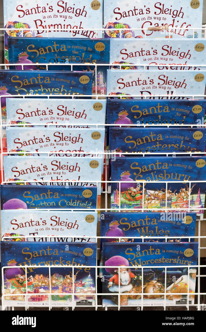 Santas sleigh on its way to birmingham hi-res stock photography and ...