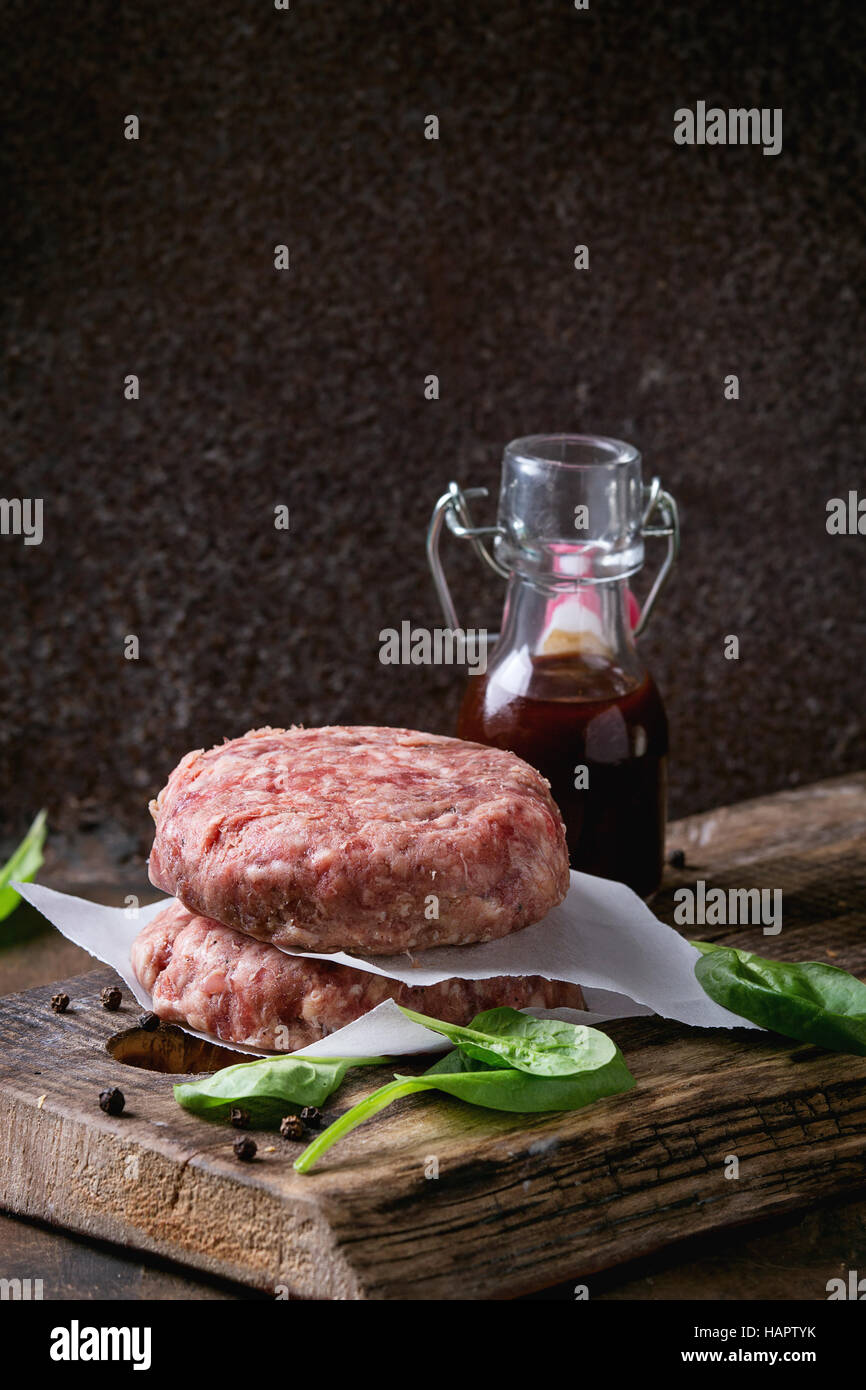 Ingredients for making burger Stock Photo - Alamy