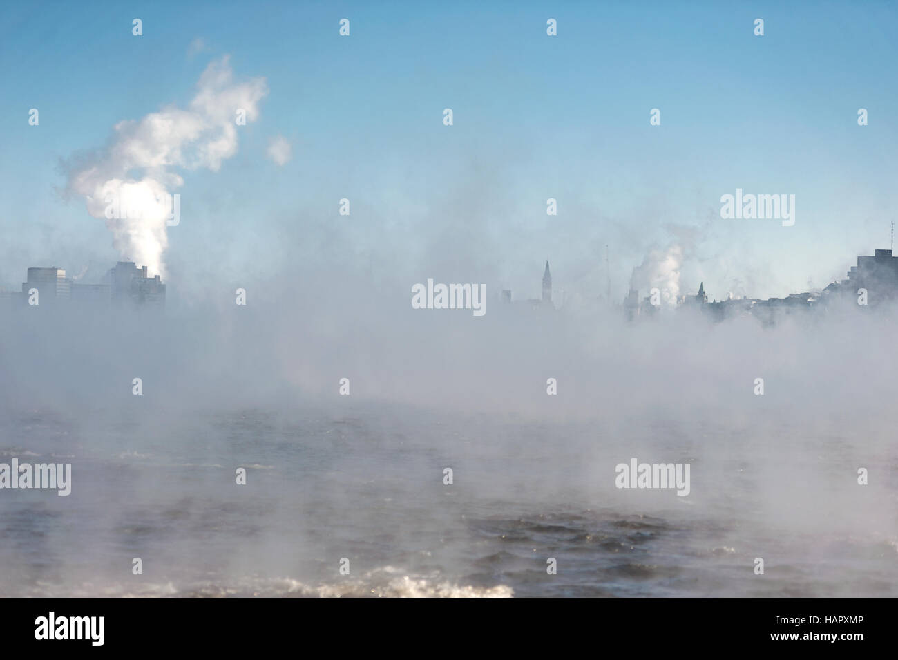 White river mist hi-res stock photography and images - Alamy