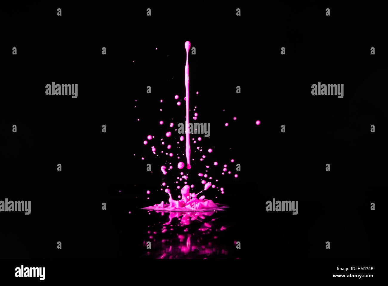 Black color splash hi-res stock photography and images - Alamy