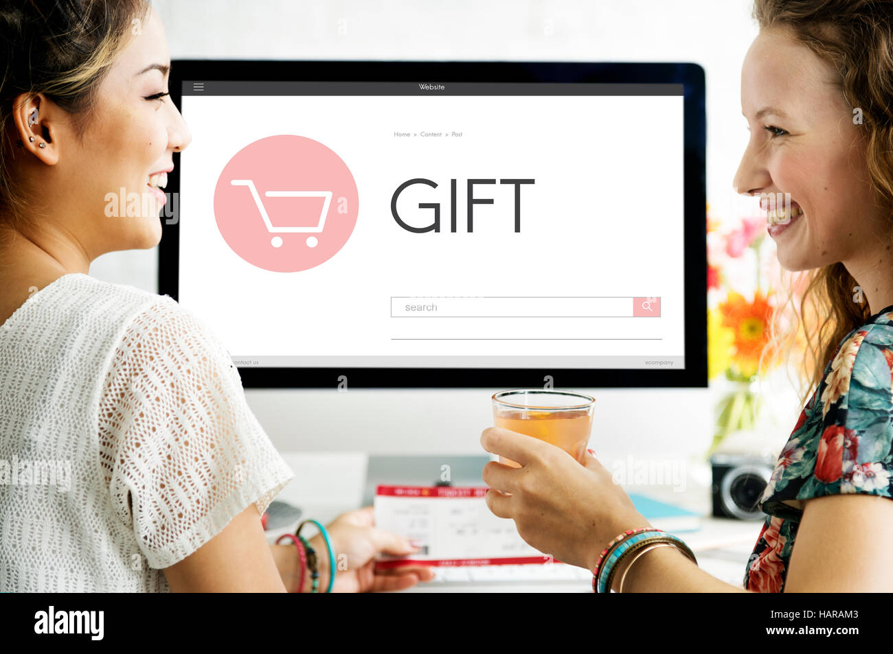 E-commerce Shop Online Homepage Sale Concept Stock Photo - Alamy